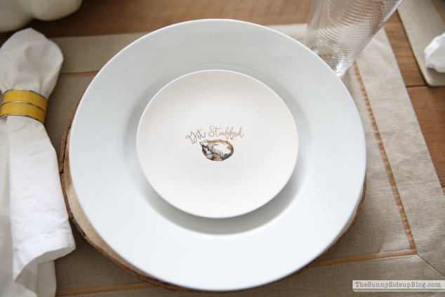 Simple, Neutral Thanksgiving Tablescape - The Sunny Side Up Blog