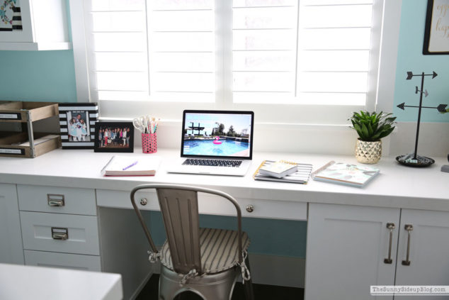How to Set Up a Productive Home Office - The Sunny Side Up Blog