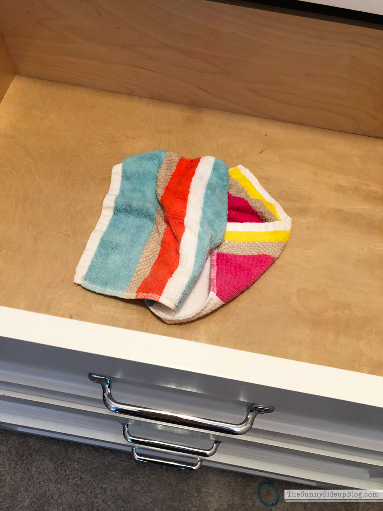 Organizing Progress and Girls School Clothes - The Sunny Side Up Blog