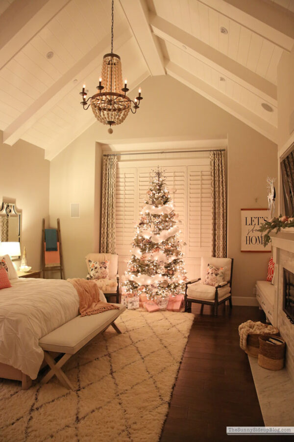 Master Bedroom Christmas Decor - The Sunny Side Up Blog