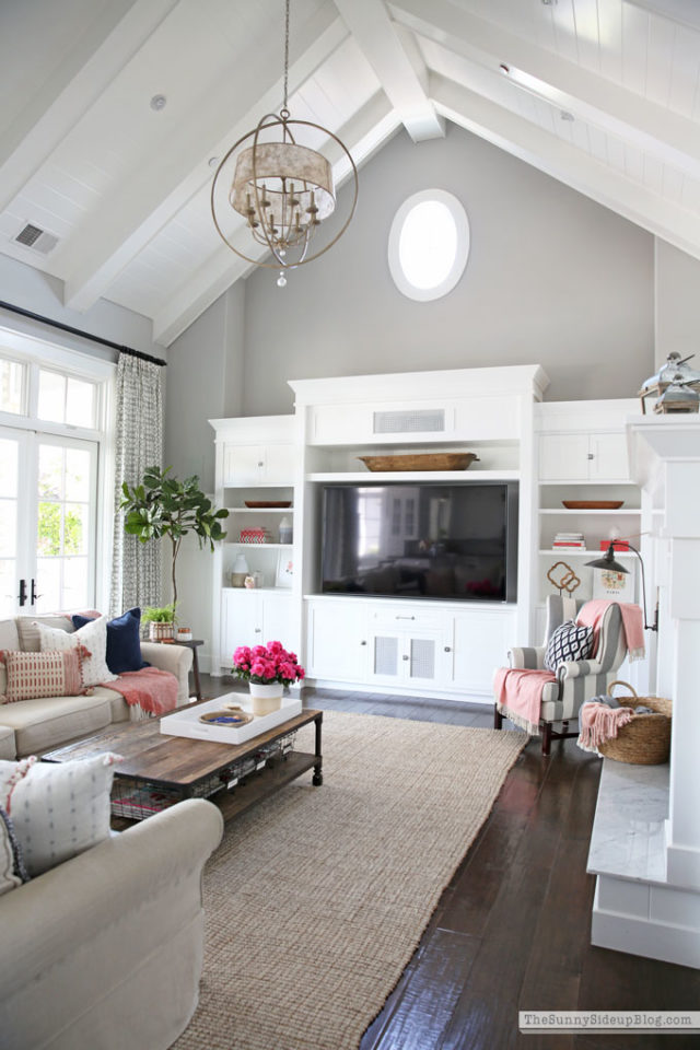 Spring/Summer Family Room Decor - The Sunny Side Up Blog