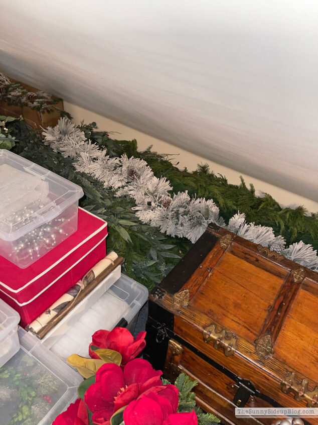 Holiday Decor Storage - The Sunny Side Up Blog