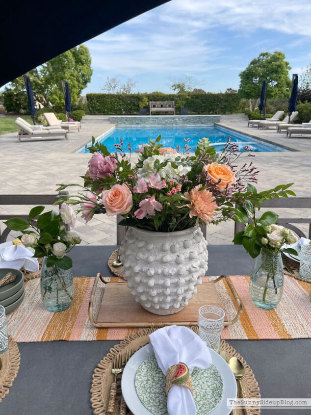 Summer Outdoor Dining - The Sunny Side Up Blog