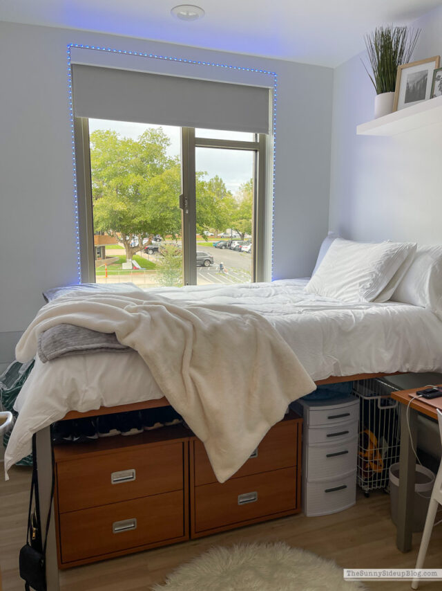 Off to college (summer travel and dorm essentials) - The Sunny Side Up Blog