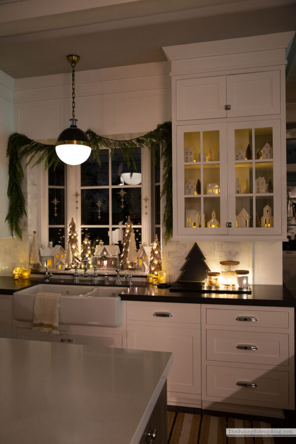 Cozy kitchen window/gift ideas - The Sunny Side Up Blog