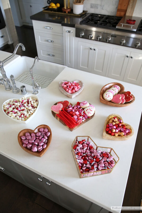 All Things Heart! (Decor & Snacks) - The Sunny Side Up Blog