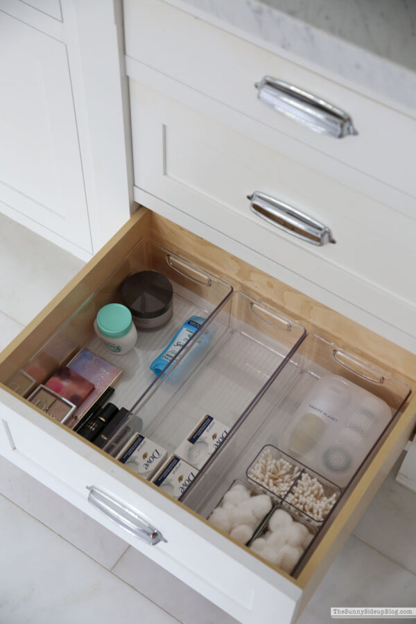 Organized Bathroom Drawers - The Sunny Side Up Blog