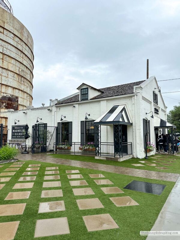 Spring Coffee Table & Spring Break! - The Sunny Side Up Blog