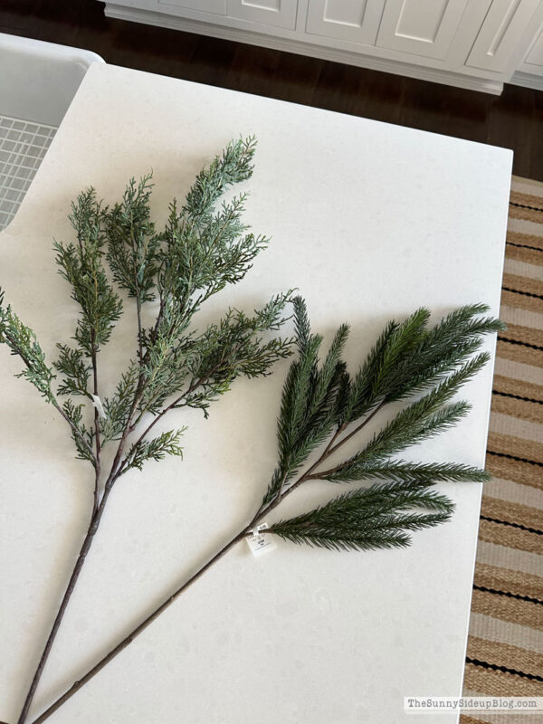 Wreaths, Trees and more holiday favorites - The Sunny Side Up Blog